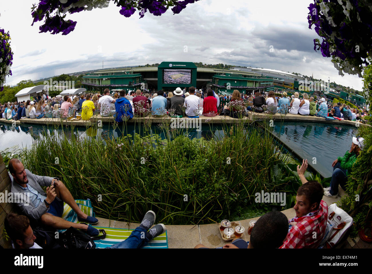 Henman hill tennis championship championships hi-res stock photography ...