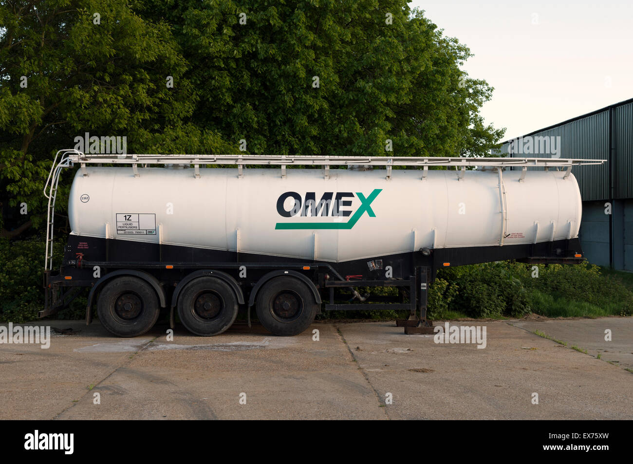 Omex liquid manure tanker Stock Photo - Alamy