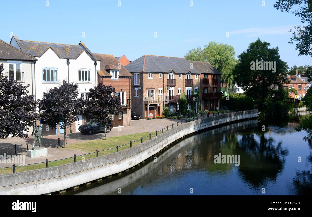 New forest river avon hi-res stock photography and images - Alamy