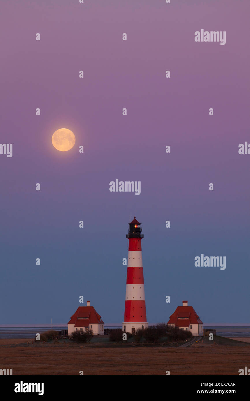 Lighthouse westerhever night hi-res stock photography and images - Alamy