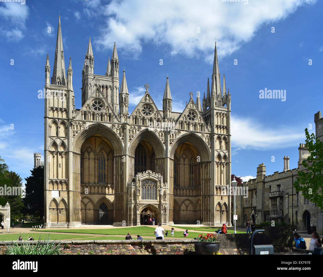Peterborough cathedral hi-res stock photography and images - Alamy