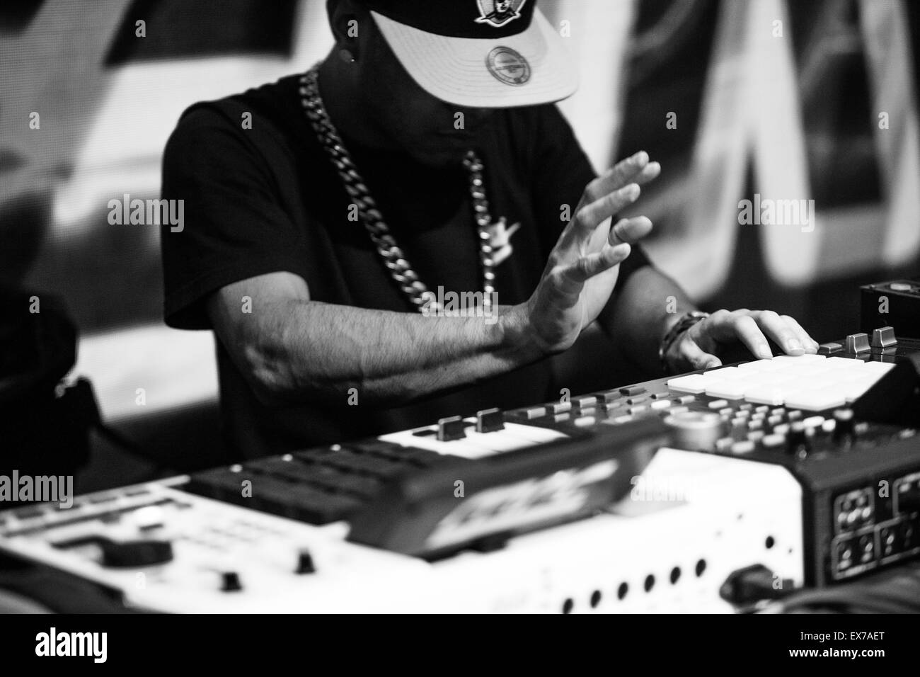 MOSCOW, RUSSIA - 8 MARCH, 2015 : Live performance of famous hip-hop ...