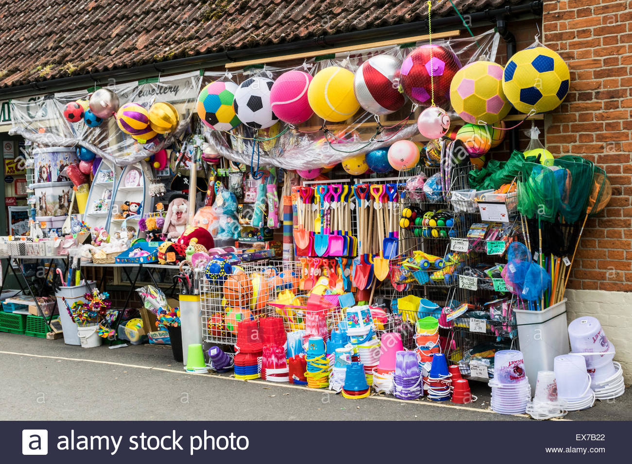 Seaside Gift Shop Stock Photos & Seaside Gift Shop Stock Images - Alamy