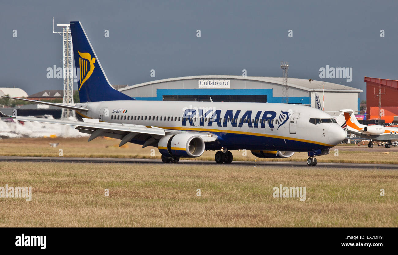 Low fares made simple hi-res stock photography and images - Alamy