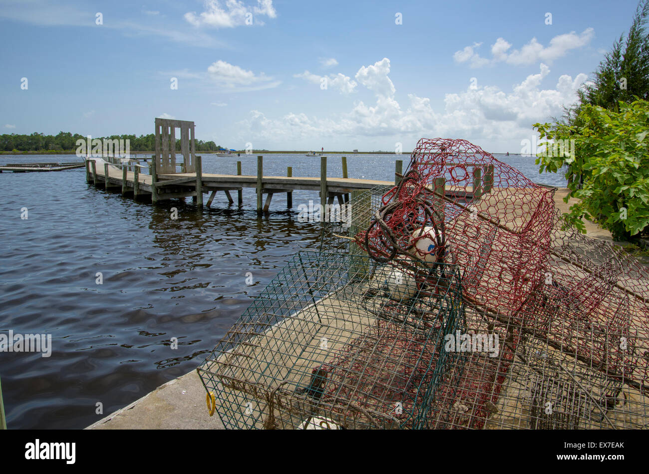 Crab nets hi-res stock photography and images - Alamy