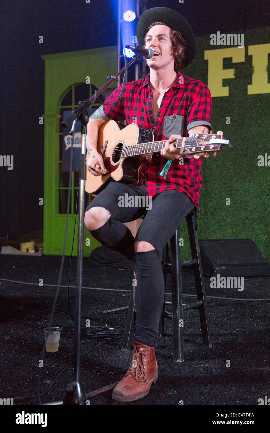 The rising sons hi-res stock photography and images - Alamy