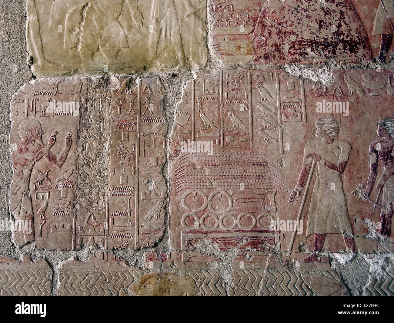 Hatshepsut temple punt relief hi-res stock photography and images - Alamy