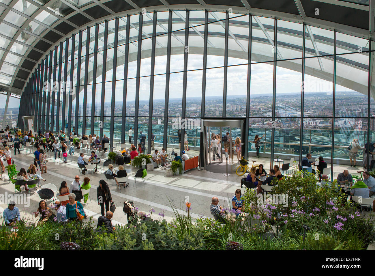 Sky garden london hi-res stock photography and images - Alamy