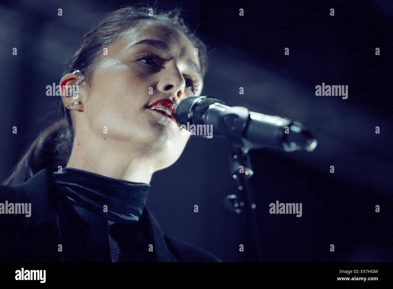 Jessica lois ware hi-res stock photography and images - Alamy