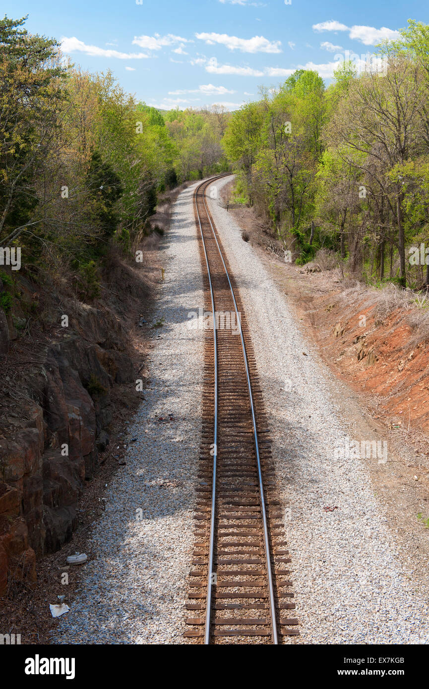 Us railroad tracks hi-res stock photography and images - Alamy