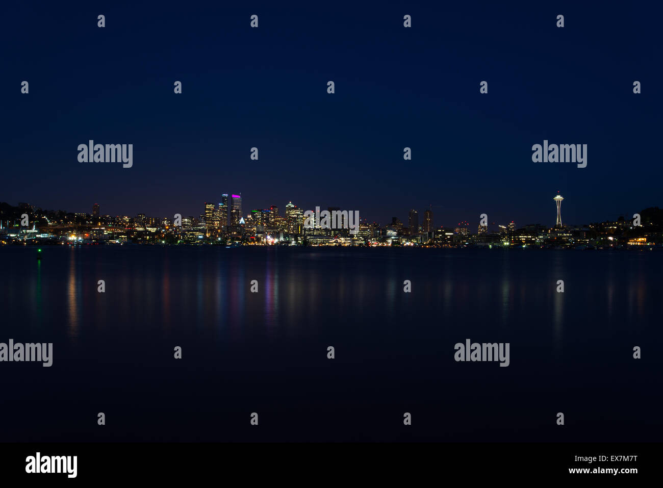 A view of the entire Seattle Skyline from Gas Works Park Stock Photo ...