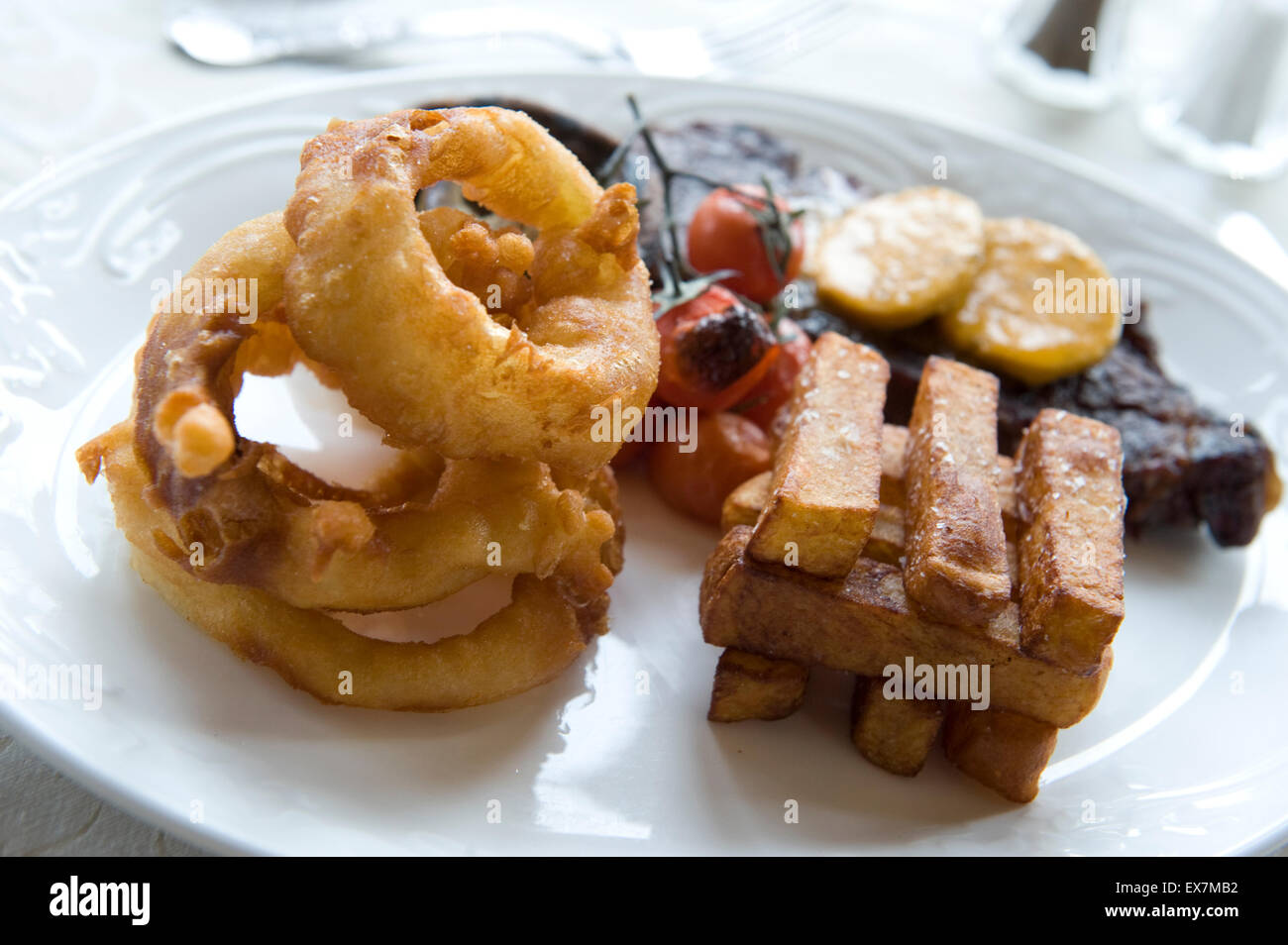 Well cooked chips hi-res stock photography and images - Alamy