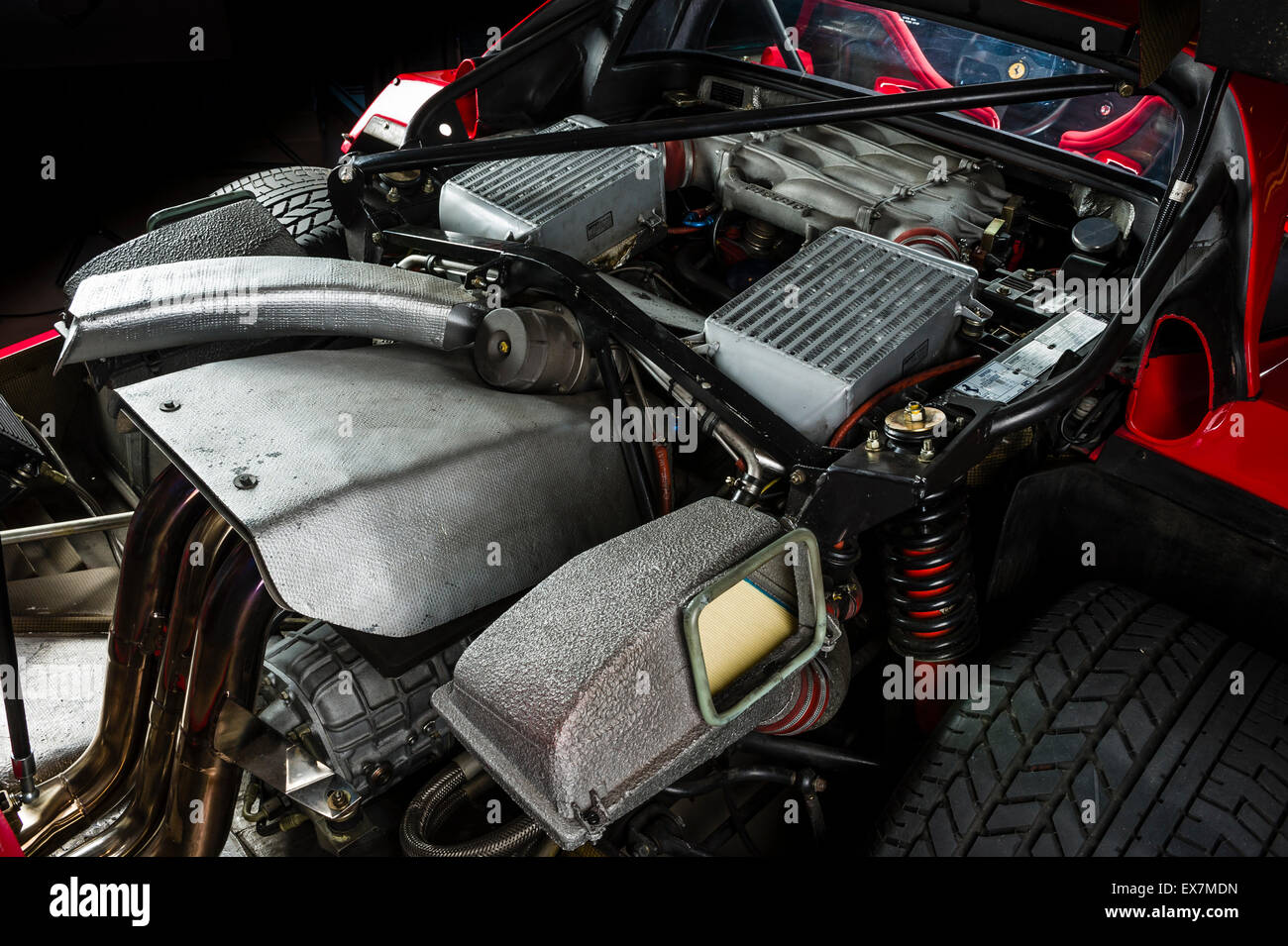 Ferrari f40 engine hi-res stock photography and images - Alamy