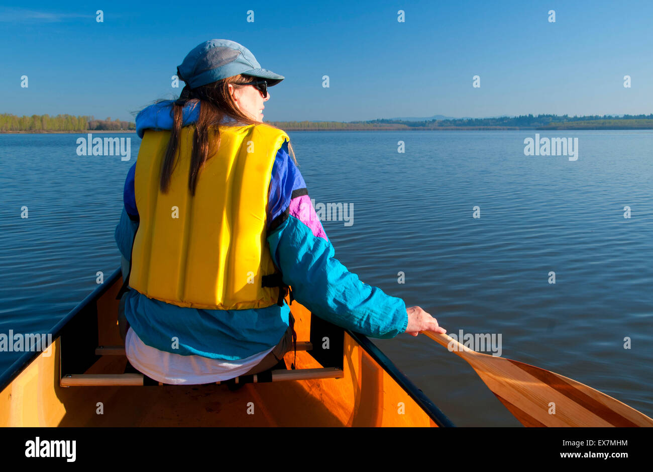Canoeing on Vancouver Lake, Shillapoo Wildlife Area, Washington Stock ...