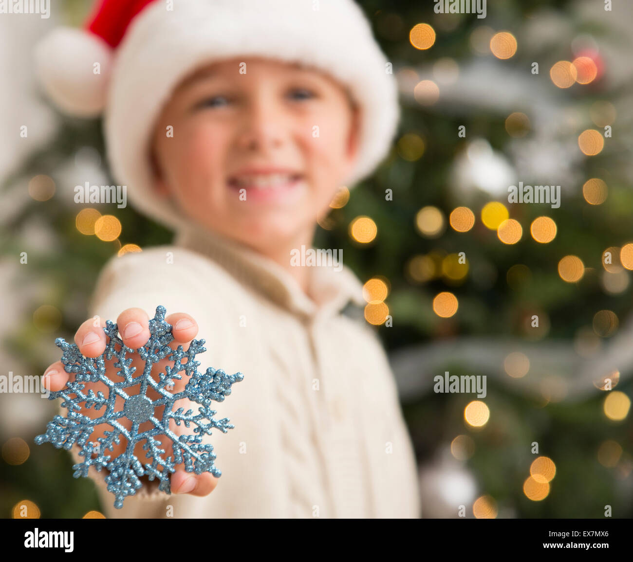 Boy 7 8 years old brown hair hi-res stock photography and images - Alamy