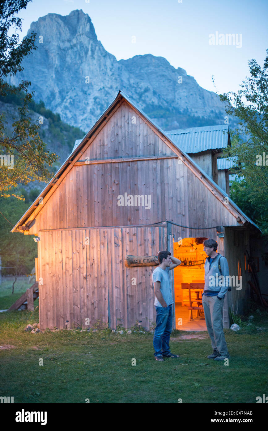 Dining building hi-res stock photography and images - Alamy