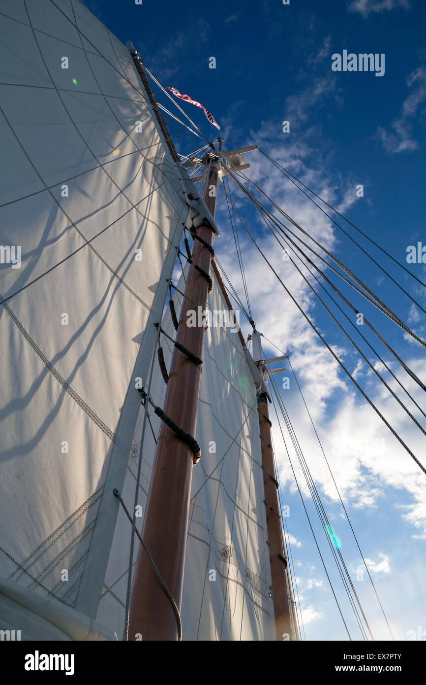 Maine mast hi-res stock photography and images - Alamy
