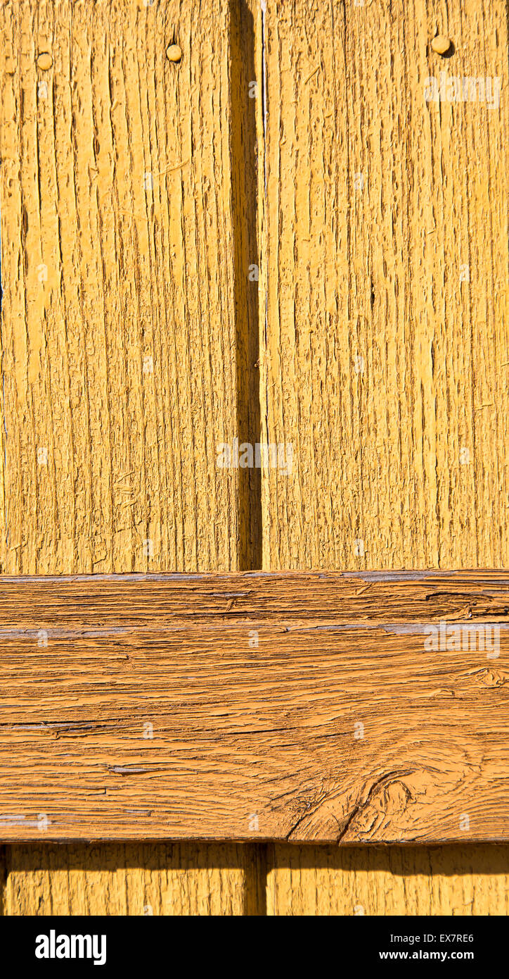 background old yellow boards Stock Photo - Alamy