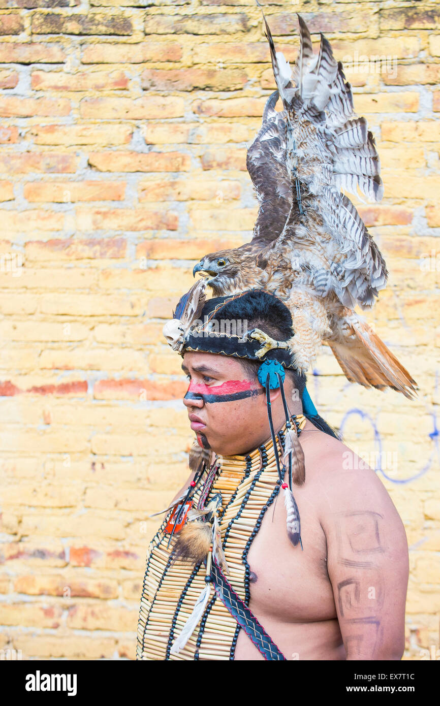 Maya in traditional costume hi-res stock photography and images - Alamy