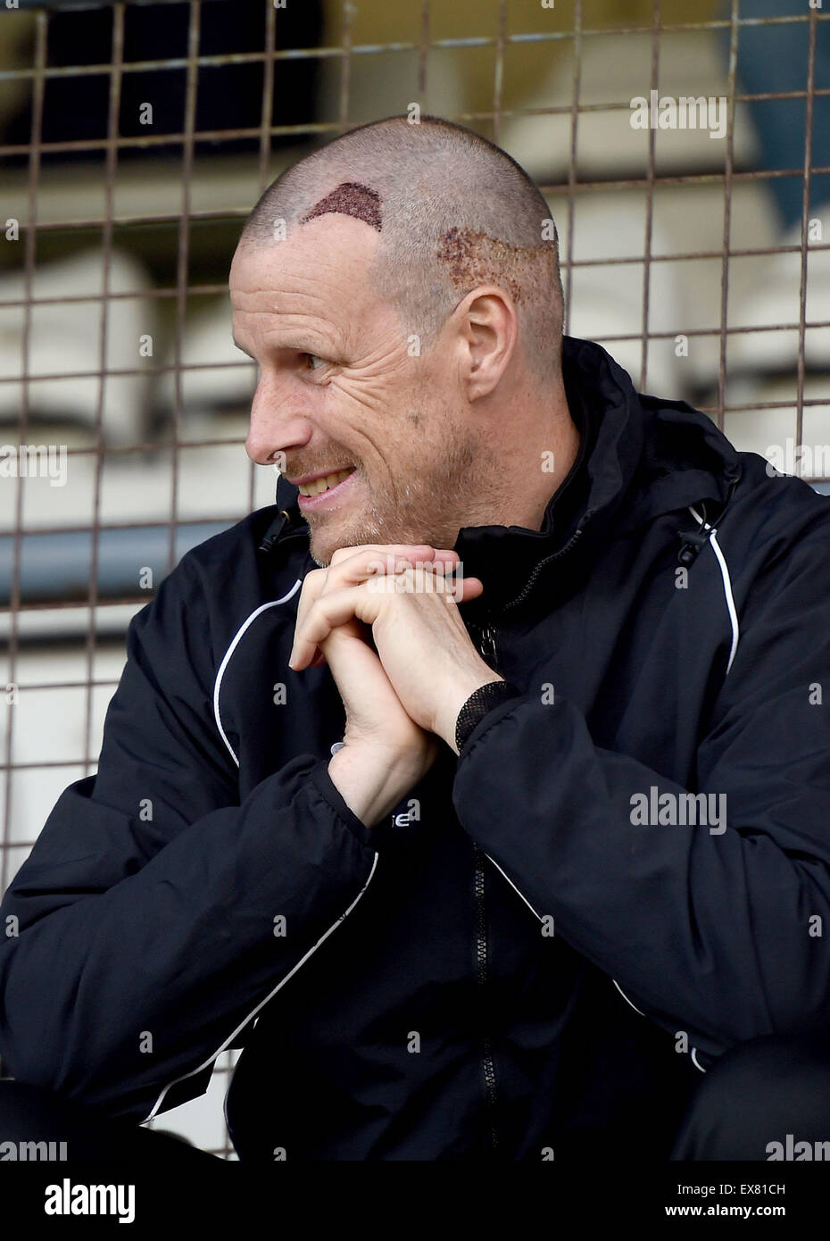 Steve claridge football hi-res stock photography and images - Alamy