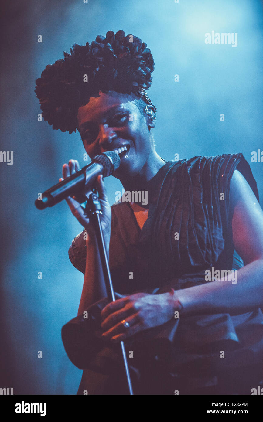 MOSCOW, RUSSIA : 13 MARCH, 2015 : Morcheeba and Skye Edwards performing ...