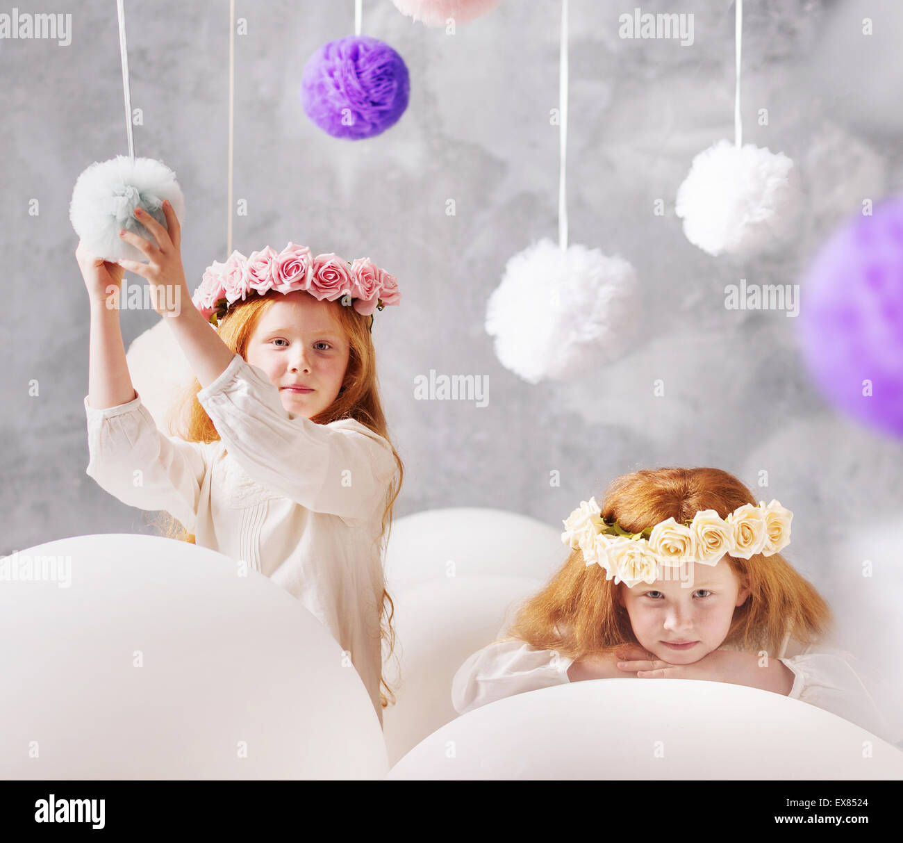 Redhead twins hi-res stock photography and images - Alamy