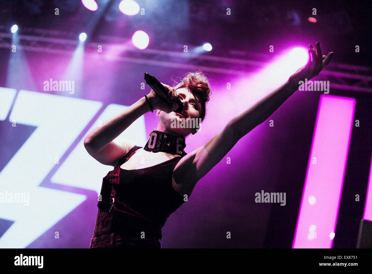 Kiesza singer hi-res stock photography and images - Alamy