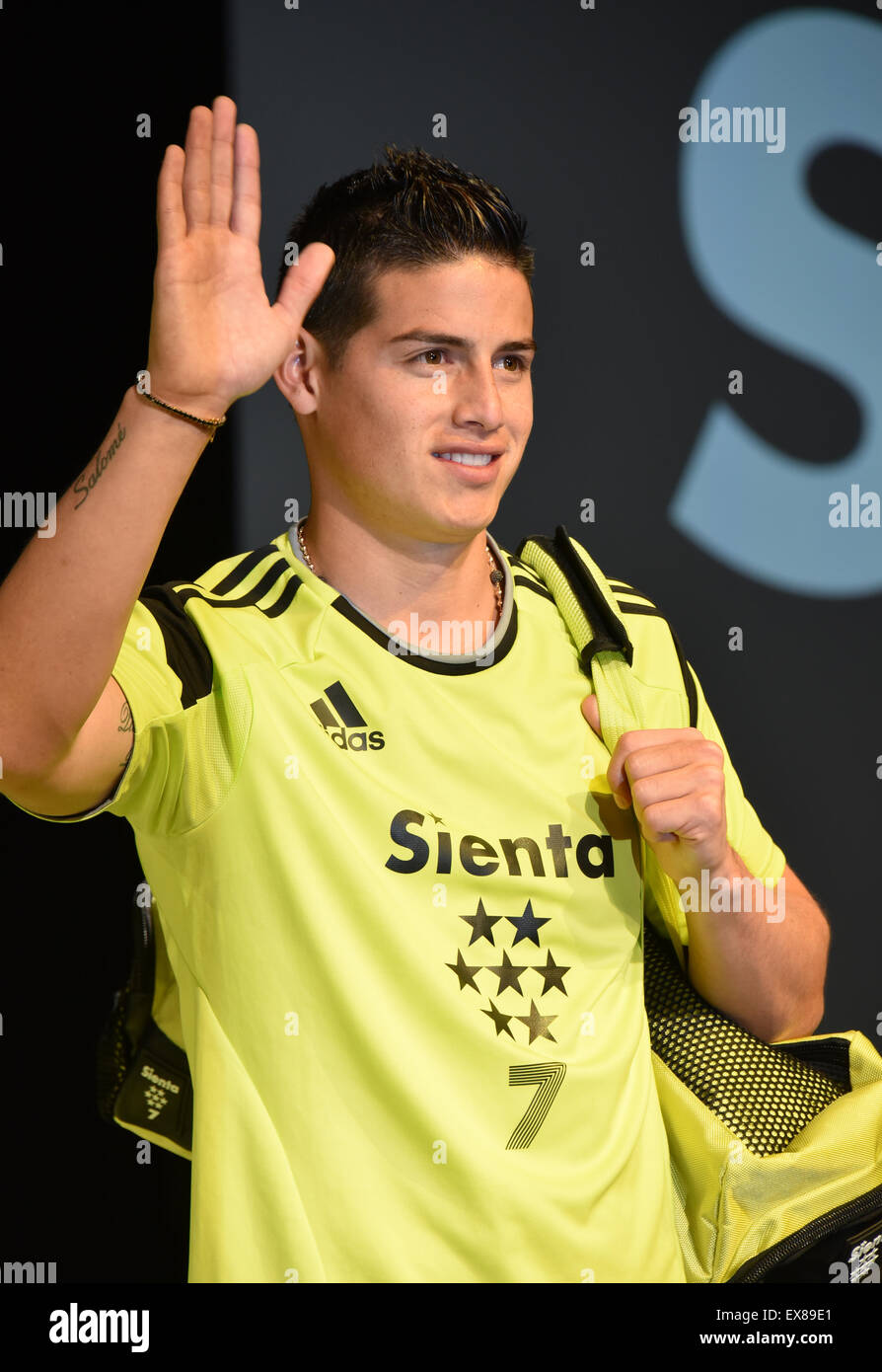 James Rodriguez Shirtless