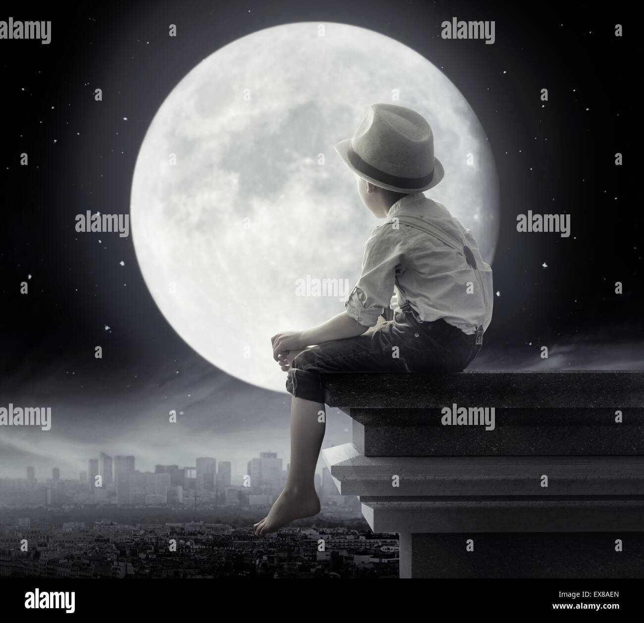 Boy sitting on the moon hi-res stock photography and images - Alamy