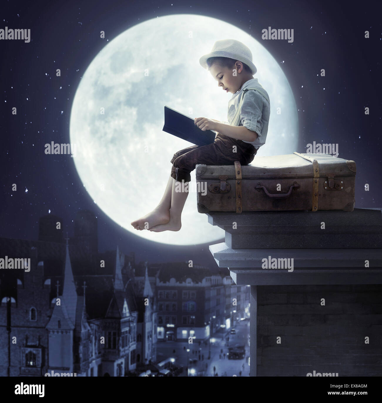 Boy sitting on the moon hi-res stock photography and images - Alamy