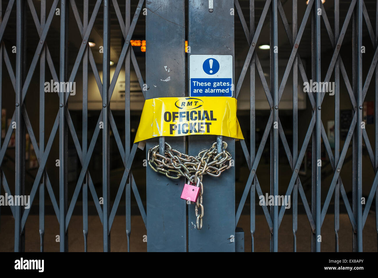 London tube strike july 2015 hi-res stock photography and images - Alamy