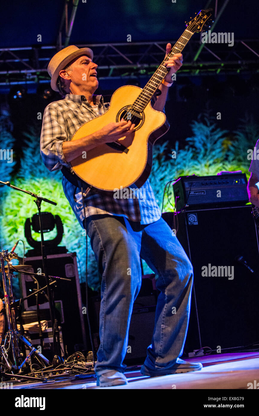 John hiatt hi-res stock photography and images - Alamy
