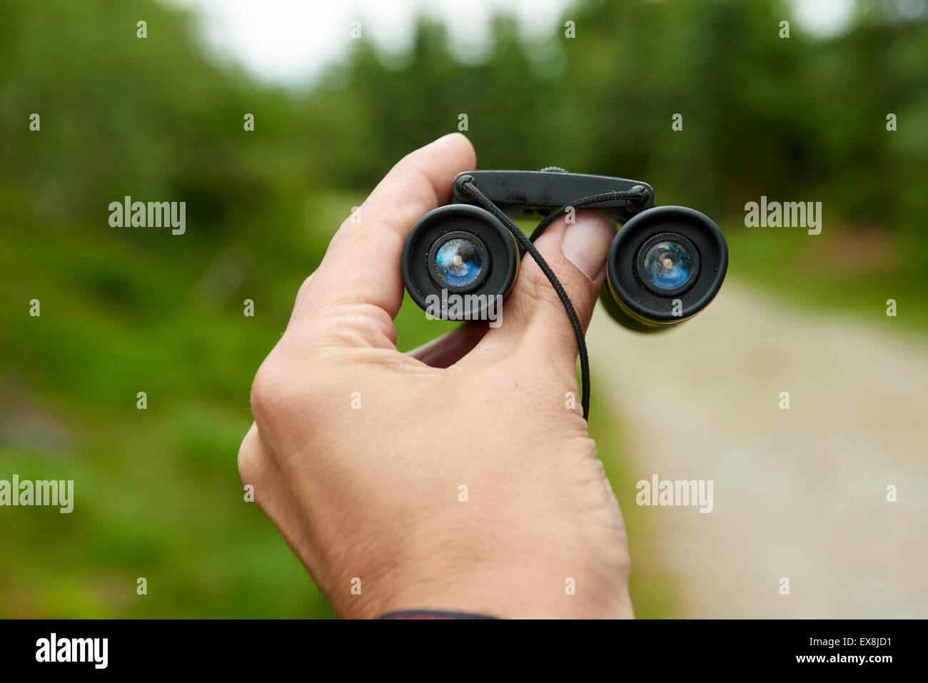 Child spy hi-res stock photography and images - Alamy