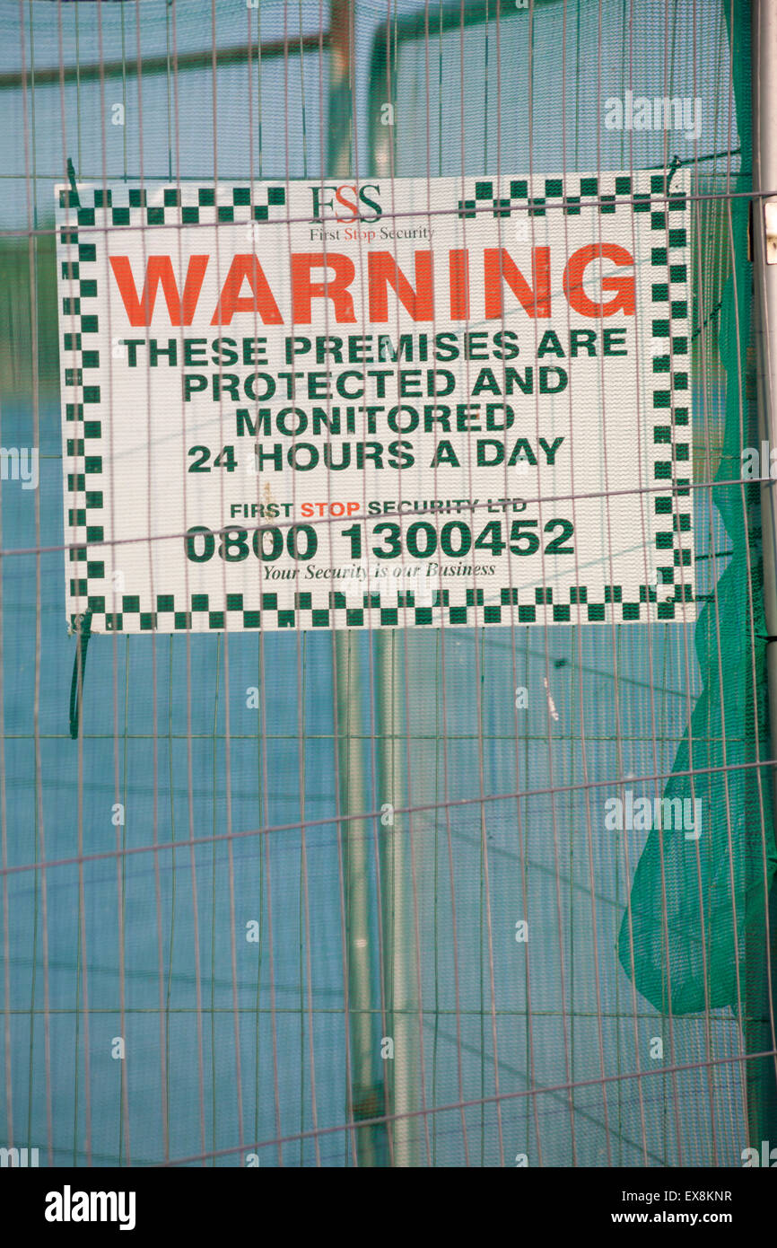 Premises warning sign hi-res stock photography and images - Alamy