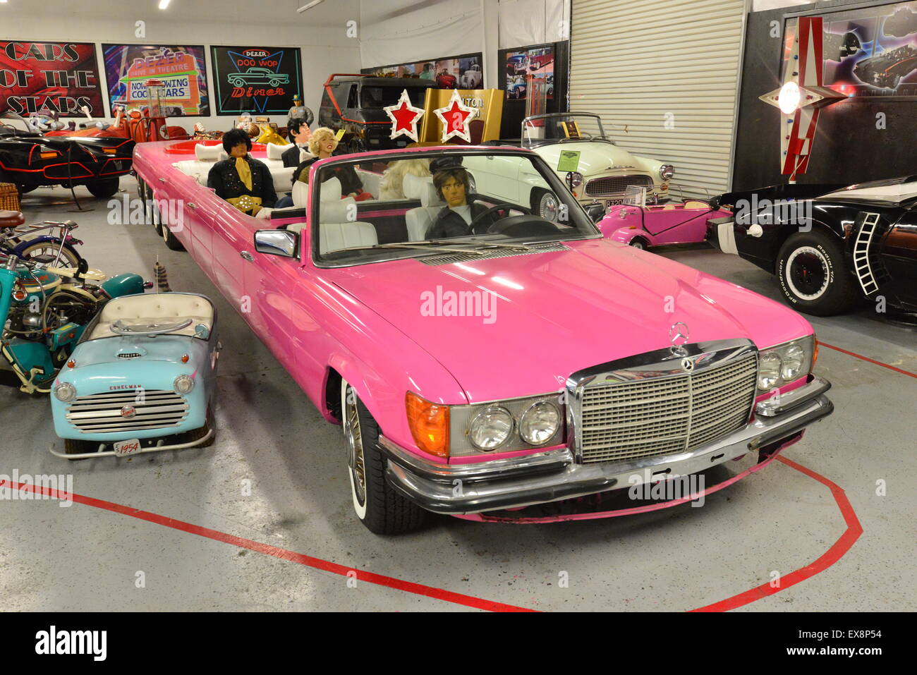 Car props at a museum in America Stock Photo - Alamy