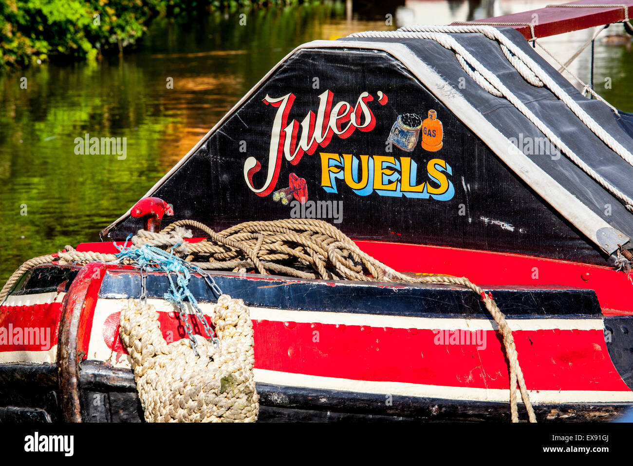 Fuel barge hi-res stock photography and images - Alamy