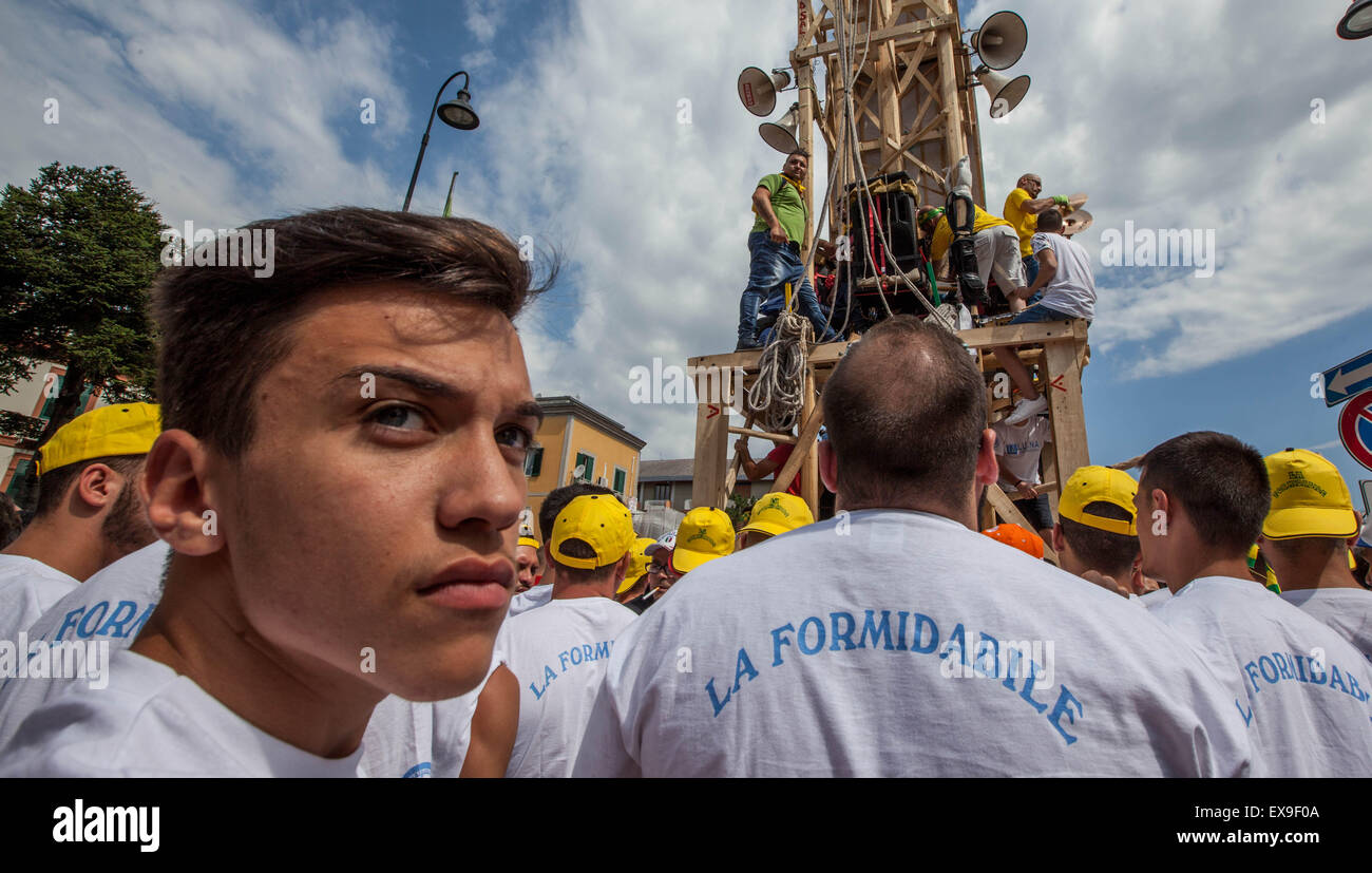 The Festival of the Lilies - Nola, Naples, Italy 2015 Stock Photo - Alamy