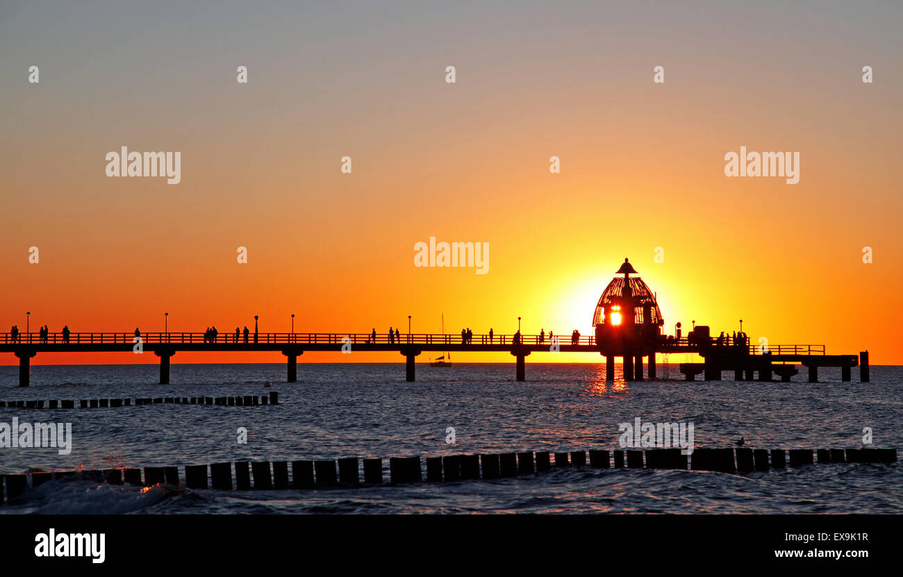 Zingst baltic hi-res stock photography and images - Alamy