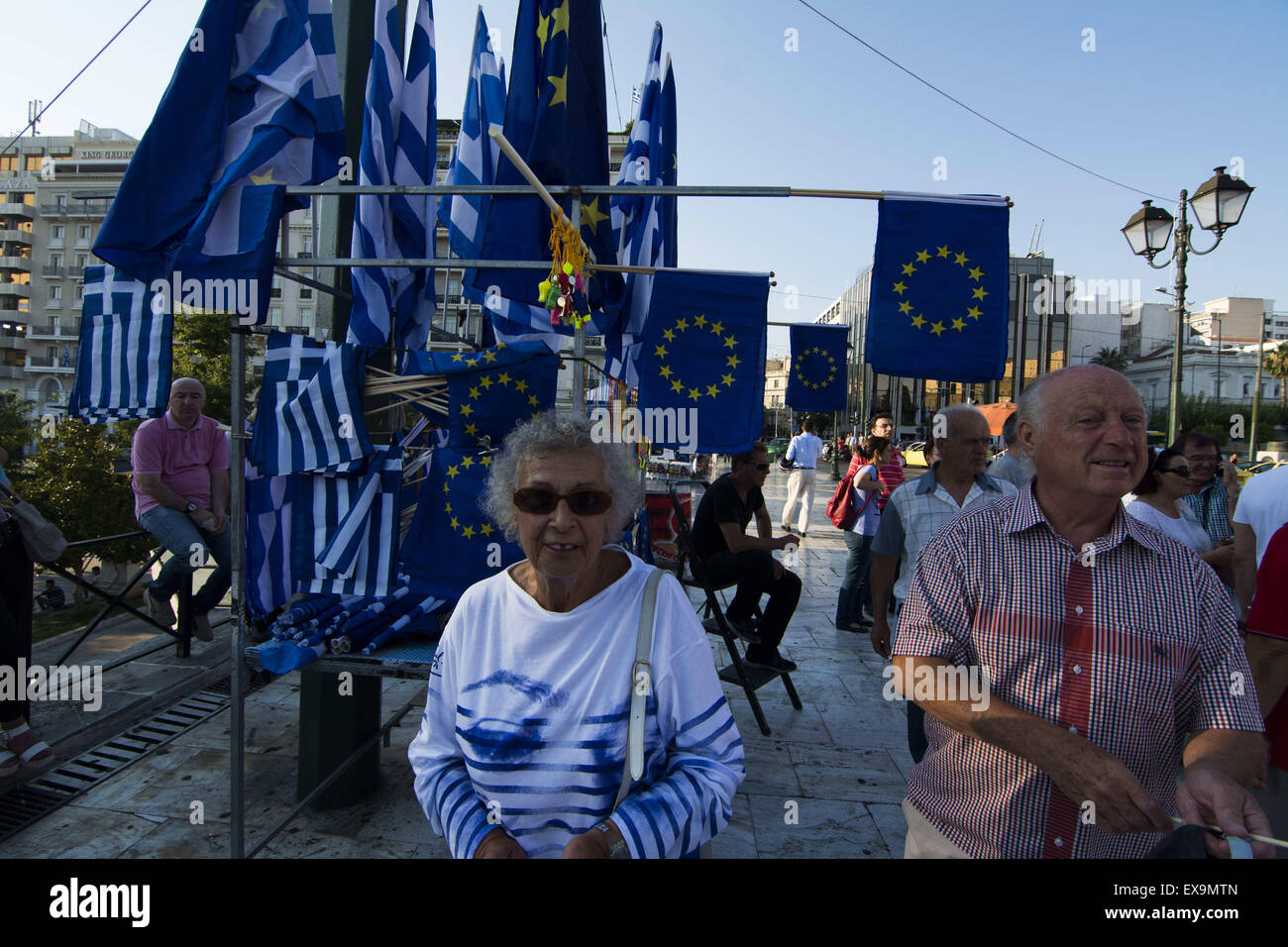 Athens, Greece. 9th July, 2015. Street vendors sell Greek and EU flags ...