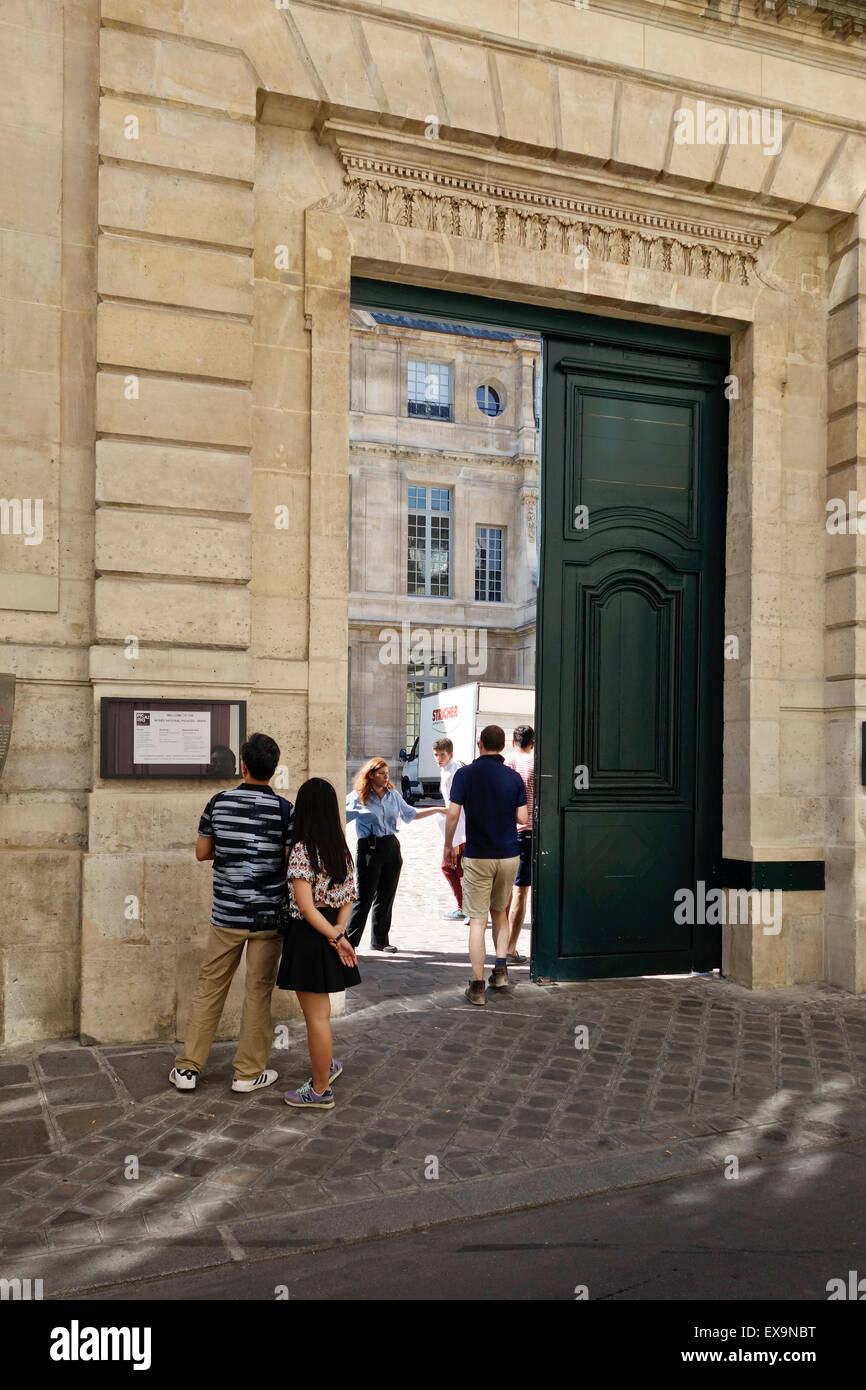Picasso museum paris hi-res stock photography and images - Alamy