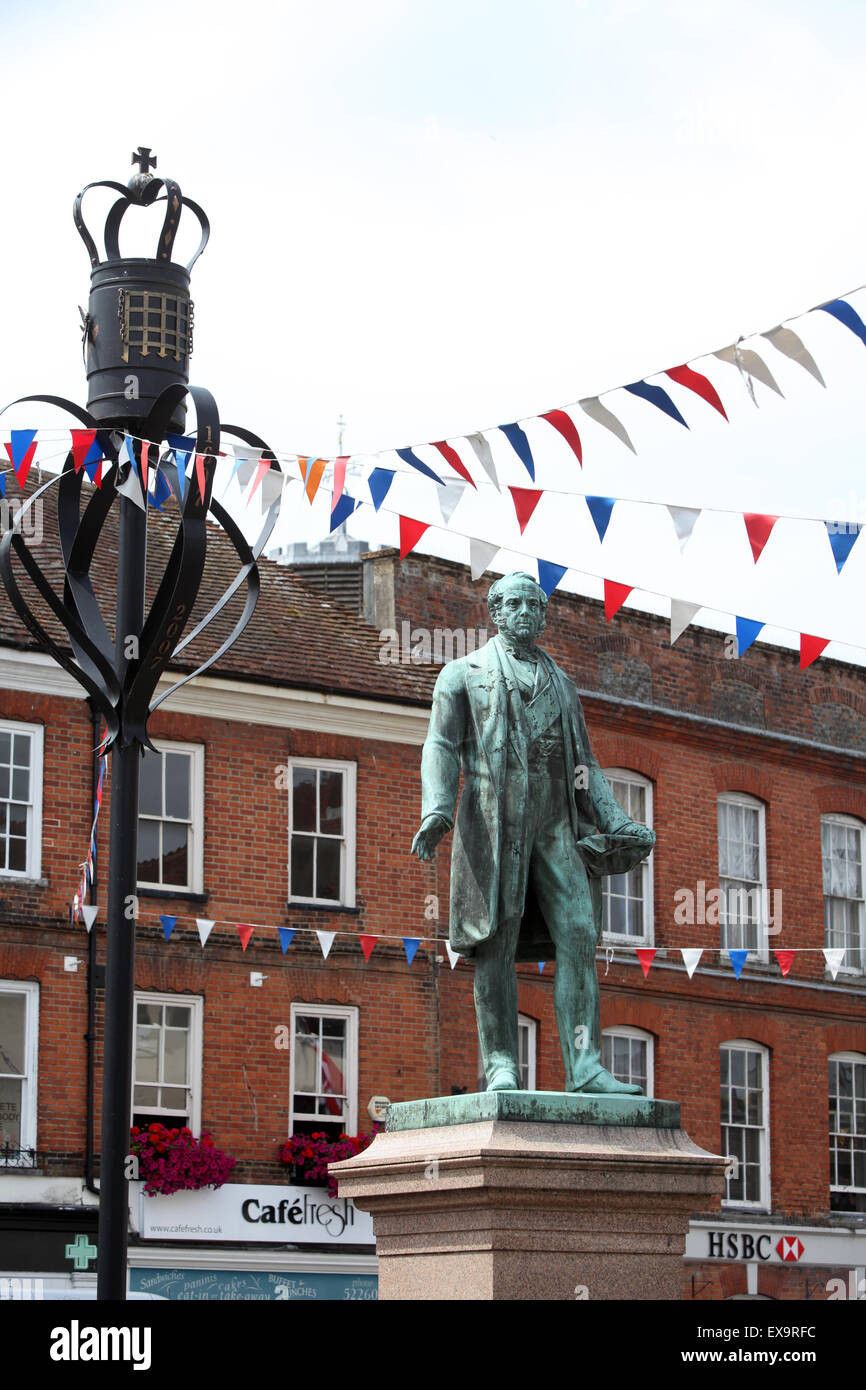 Lord romsey hi-res stock photography and images - Alamy