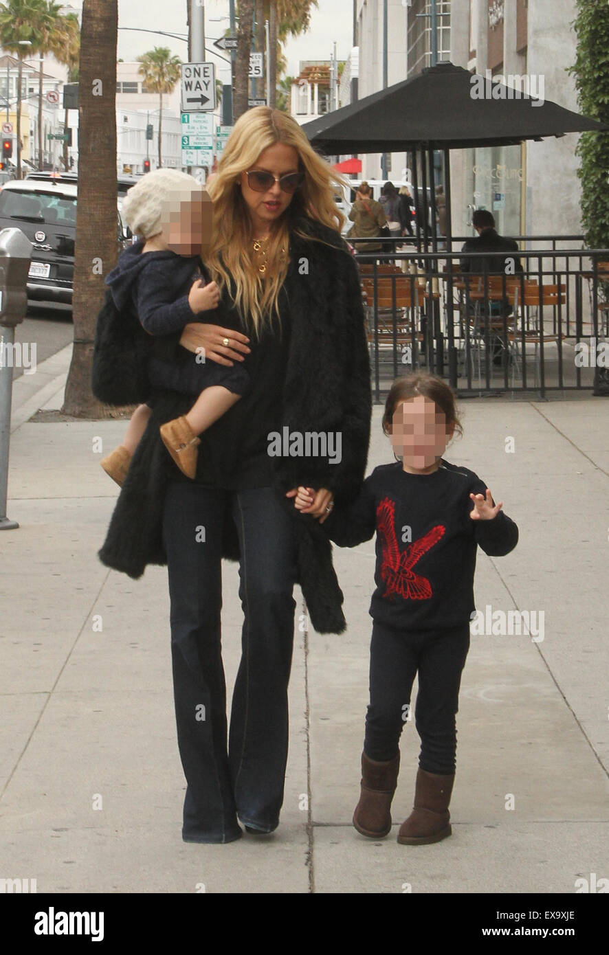 Rachel Zoe takes her sons Skyler and Kaius Berman out to lunch in ...