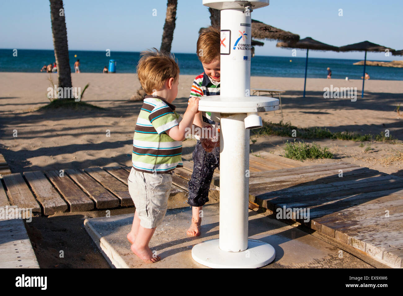 Washing feet in shower hi-res stock photography and images - Alamy