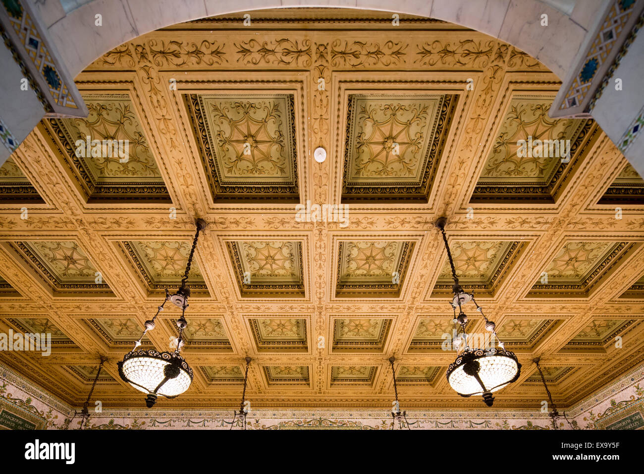 coffered ceiling, Chicago Cultural Center, formerly the Chicago Public ...