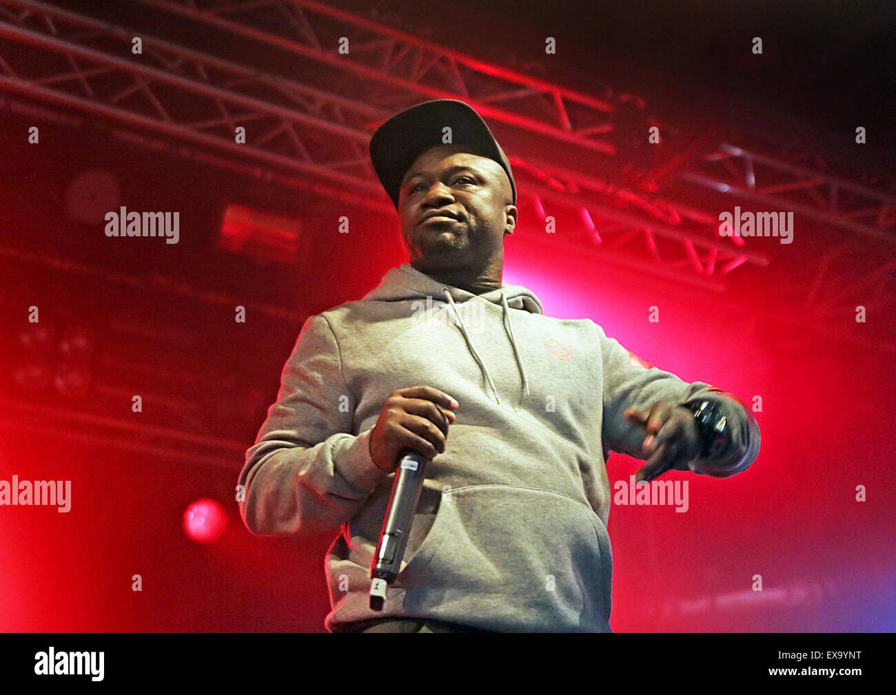 Mobb Deep performing on their '20th Anniversary Tour' at O2 Academy ...