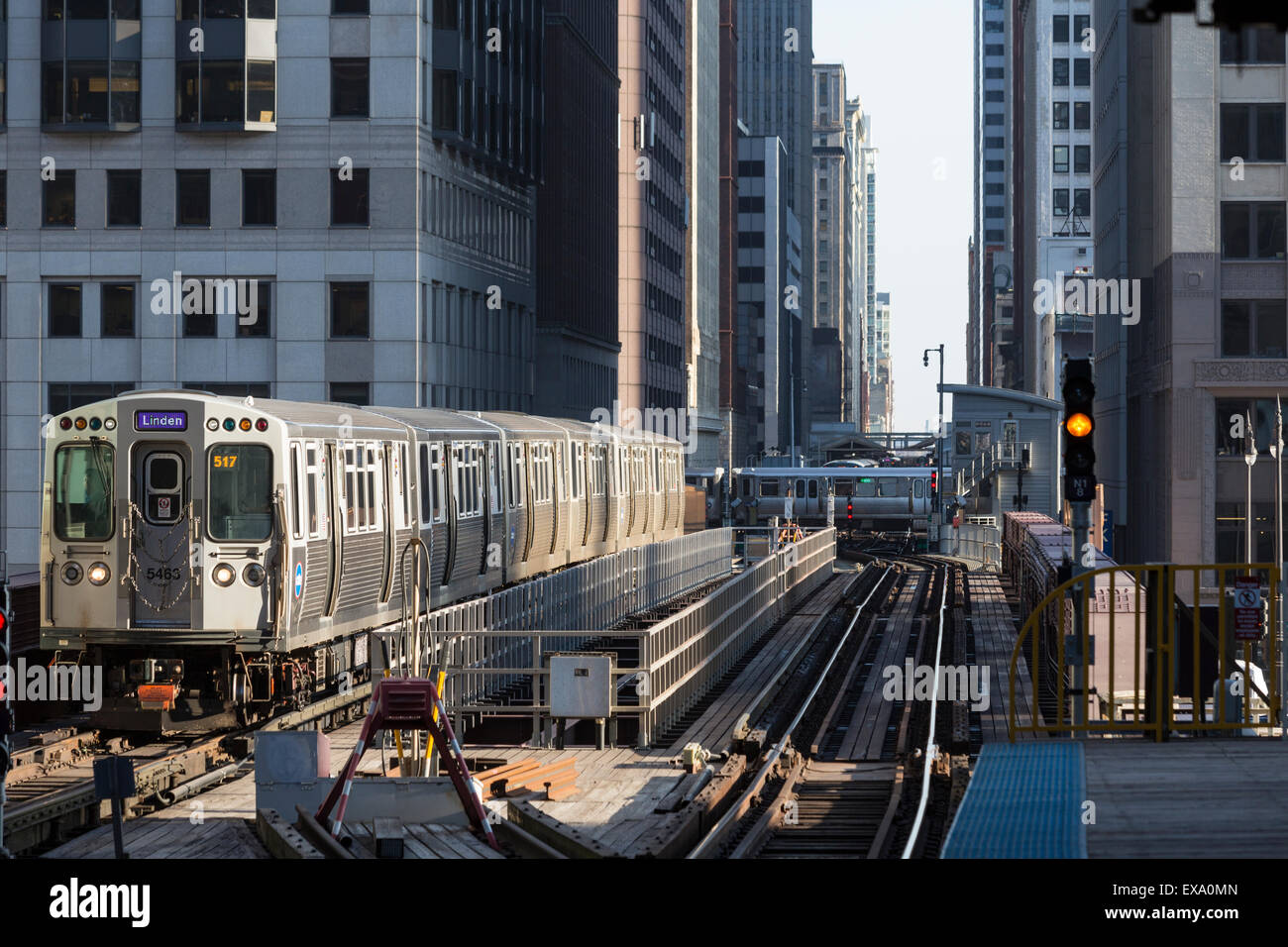 Linden purple line train near Merchandise Mart station, Chicago, USA ...
