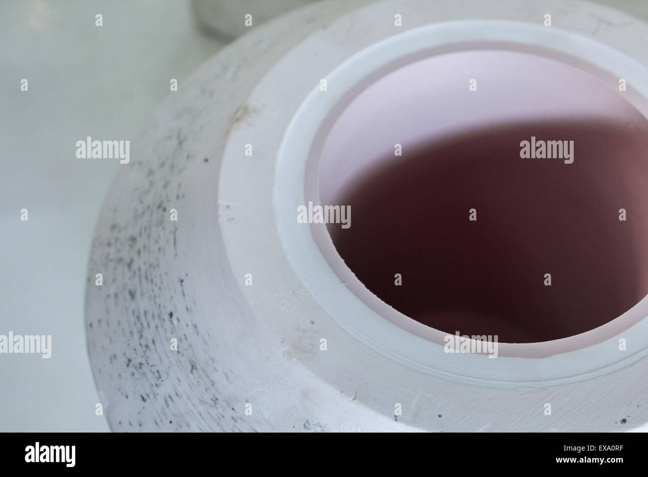 Ceramic industry hi-res stock photography and images - Alamy