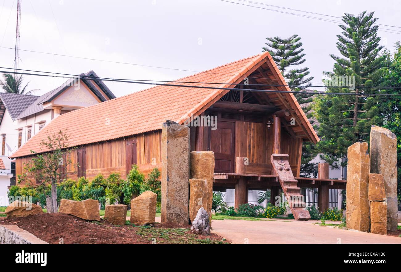 paleolithic thatched huts Stock Photo - Alamy
