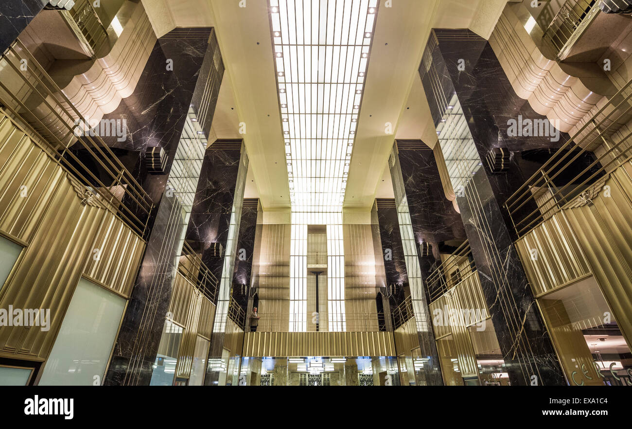 Horizontal lobby hi-res stock photography and images - Alamy