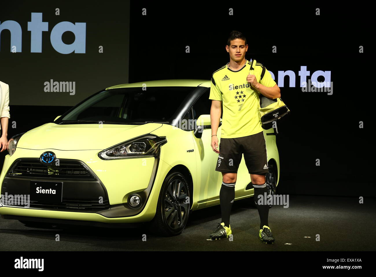 James rodriguez car hi-res stock photography and images - Alamy